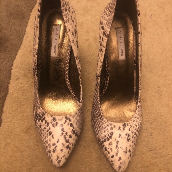 Cynthia Vincent | Shoes | Cynthia Vincent Heels | Poshmark